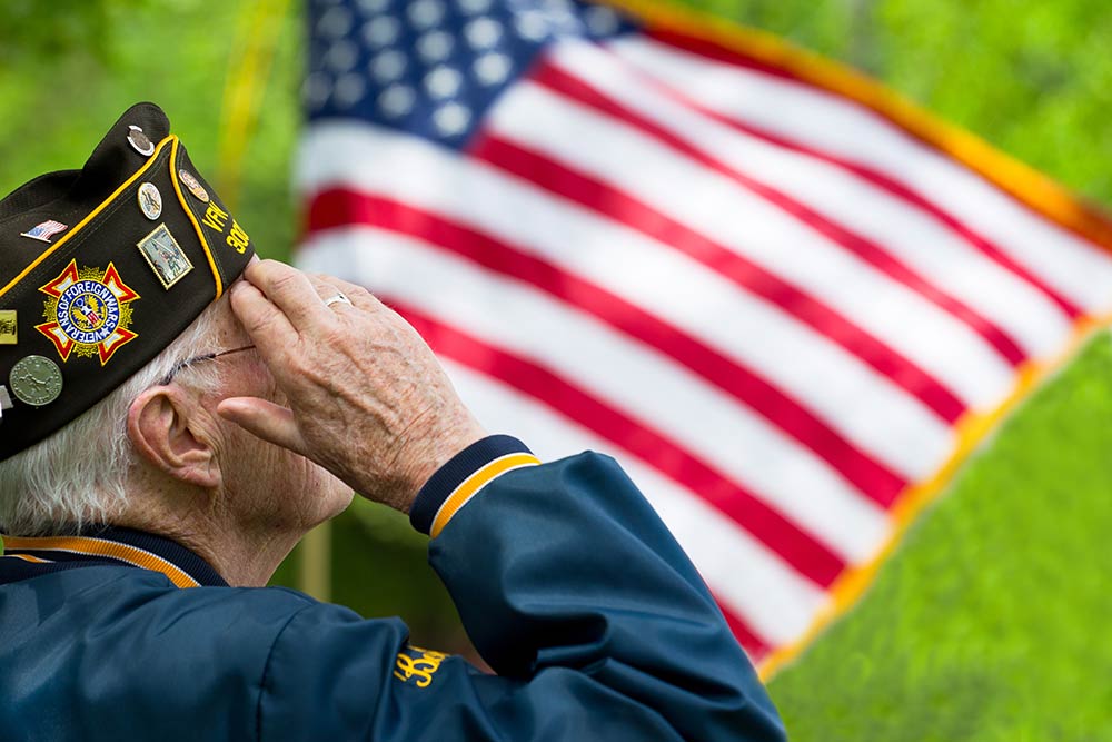 Hospice Care for Veterans | Heart to Heart Hospice